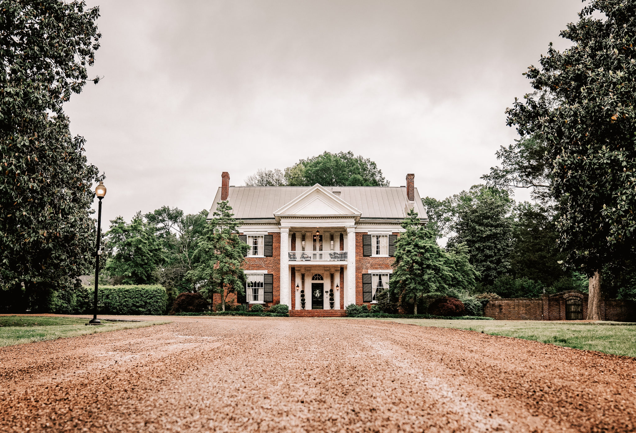 #1 Spot for Your Memphis Wedding | Cedar Hall [Complete Guide]