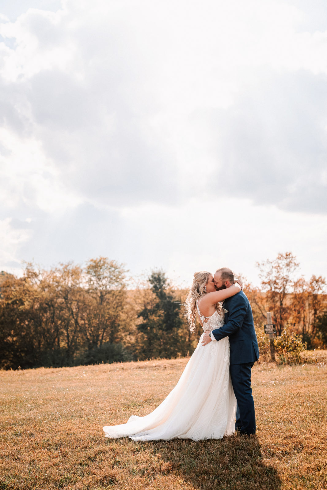 5 Reasons to Love The White Dove Barn Wedding Venue!